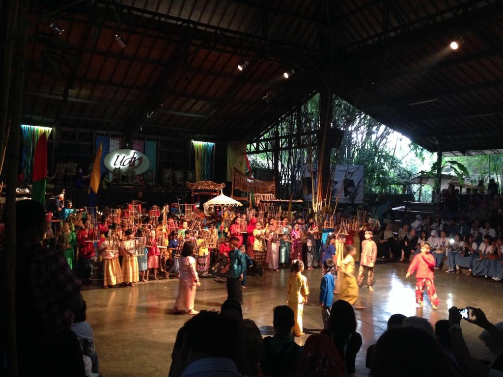 Saung Angklung Udjo — Arif Setiawan