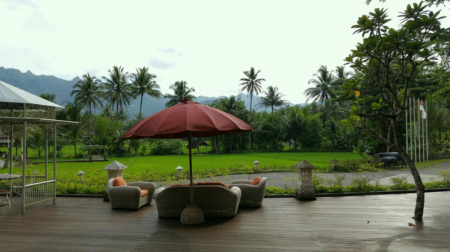 Stupa Restaurant Plataran Borobudur — Arif Setiawan