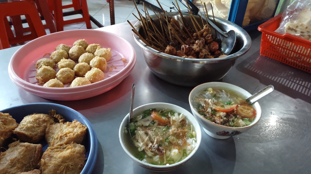 Soto Pak Man Semarang Sejak 1978 — Arif Setiawan