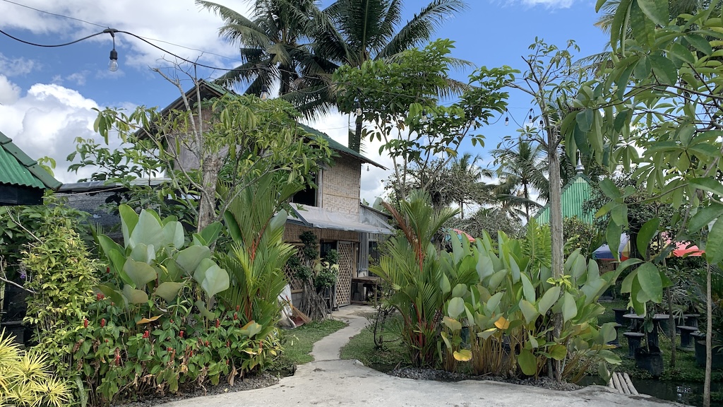 Warung Kebon Ijo Mendut Magelang, Tempat Makan Sejuk di Utara Candi ...