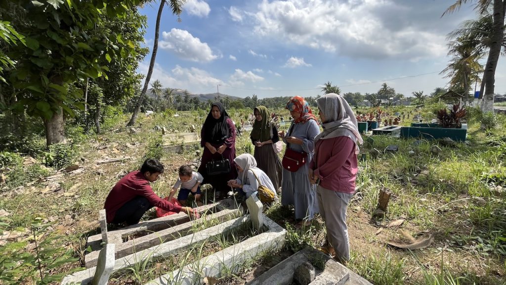 Ziarah ke Puger Jember Jawa Timur — Arif Setiawan